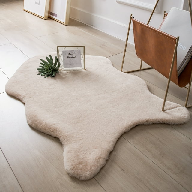 Soft Fluffy Faux Rabbit Fur Area Rugs, Indoor Decor Mat, 2 x 3 Feet ...