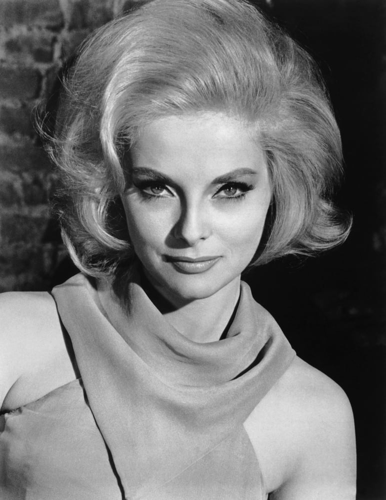 How To Murder Your Wife Virna Lisi 1965 Photo Print (16 x 20) - Walmart.com