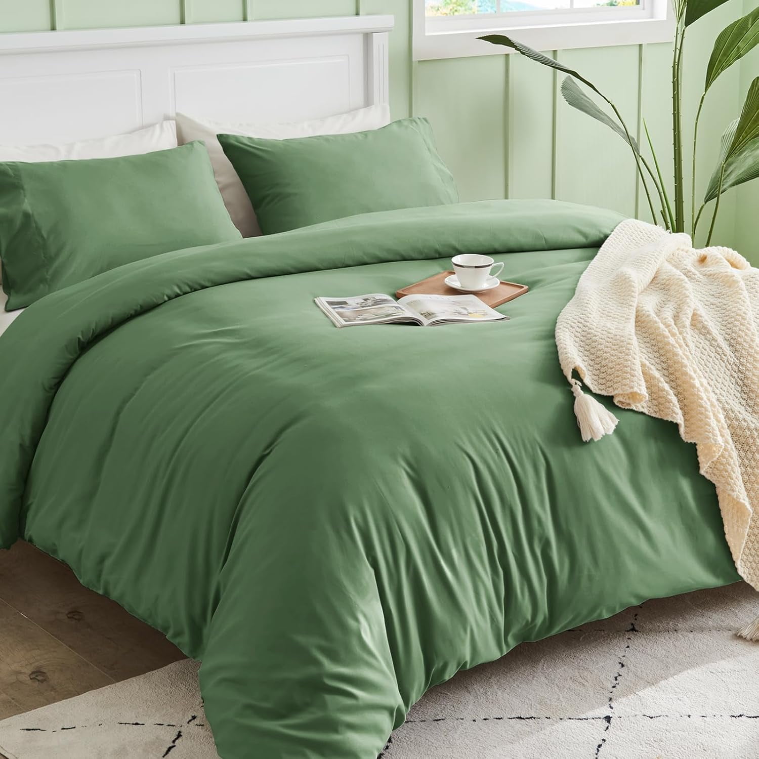 Click here for Unbranded Duvet Cover Queen  3-Piece Ultra Soft Do... prices