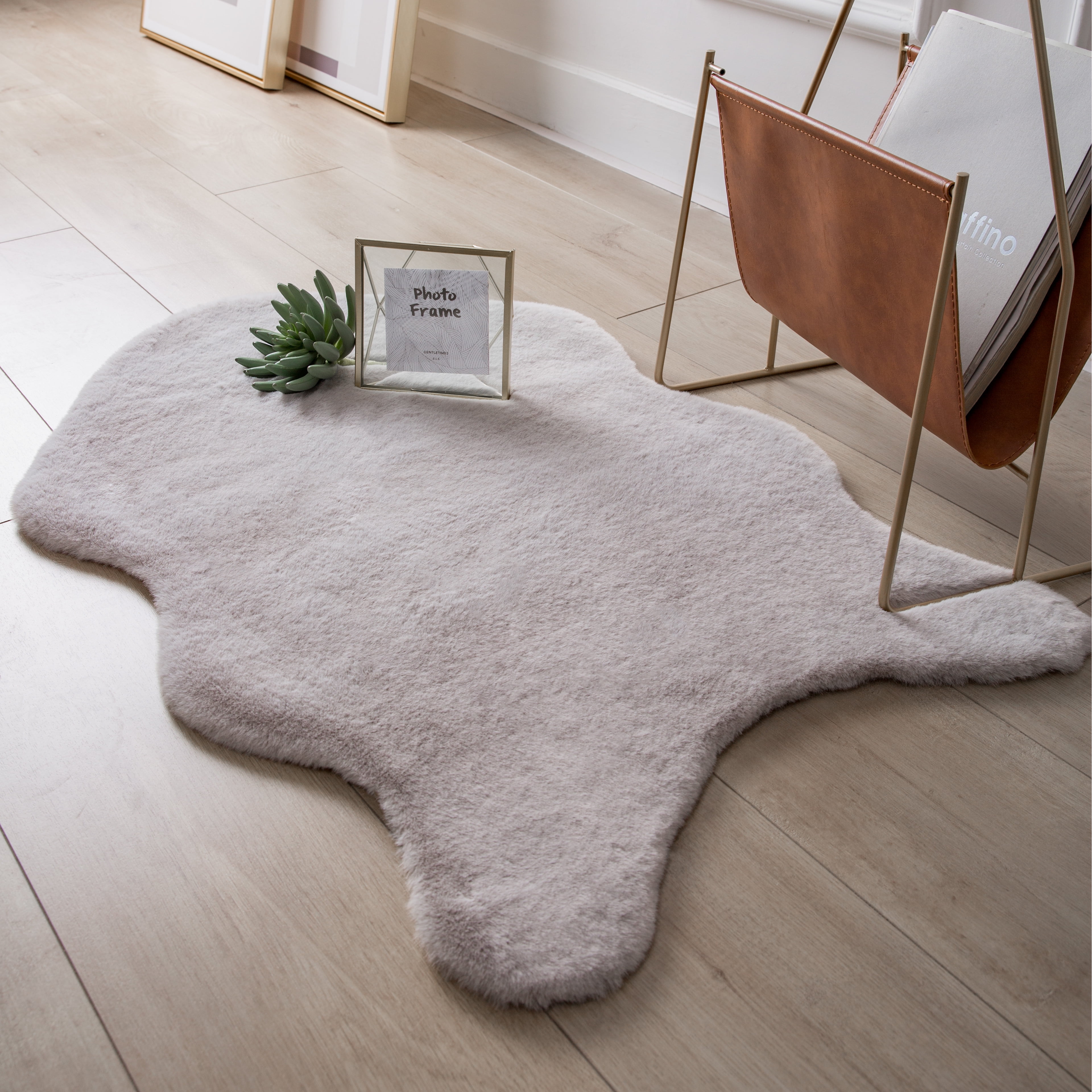 Soft Fluffy Faux Rabbit Fur Area Rugs, Indoor Decor Mat, 2 x 3 Feet ...