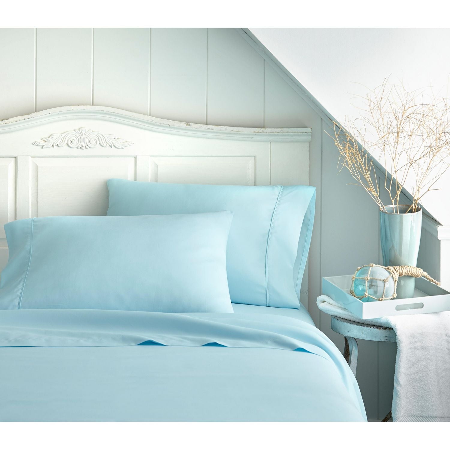 Click here for Johnson Home Solid Color Flannel Sheet Sets prices