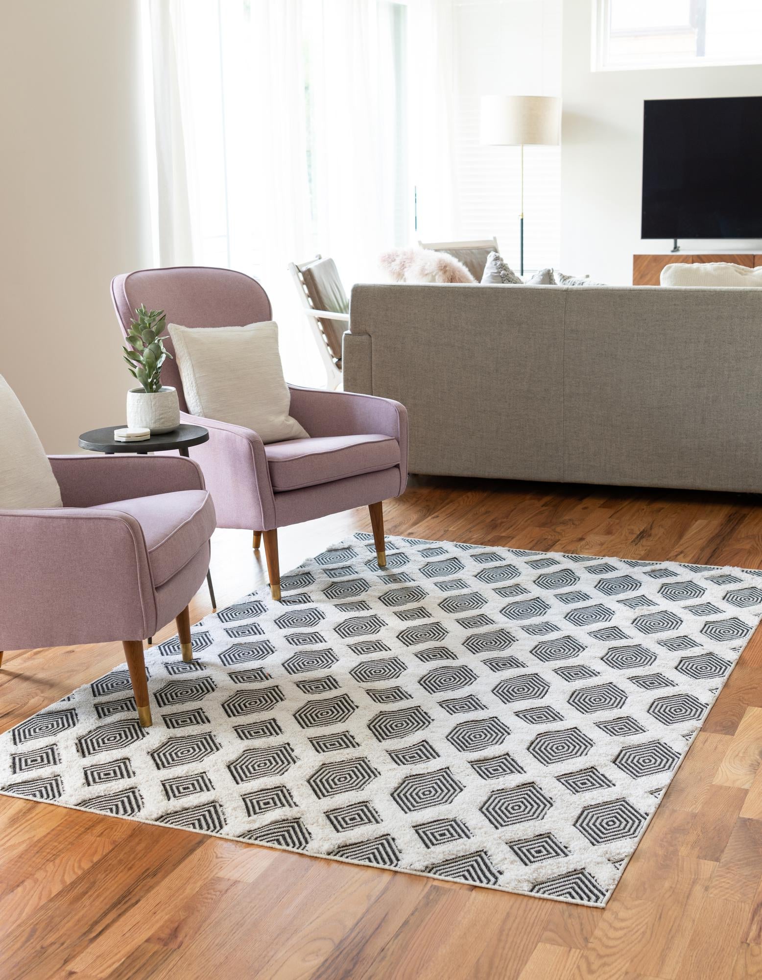 Rugs.com Sabrina Soto Casa Collection Rug – 9' x 12' Black High Rug ...