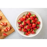 Fresh Strawberries, 1 lb Container - Walmart.com