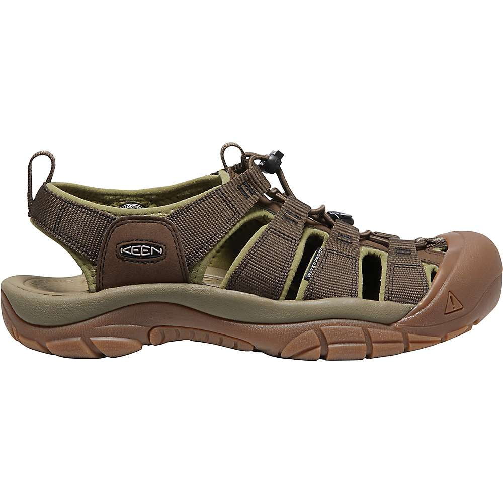 KEEN Men's Newport H2 Water Sandal with Toe Protection - Walmart.com