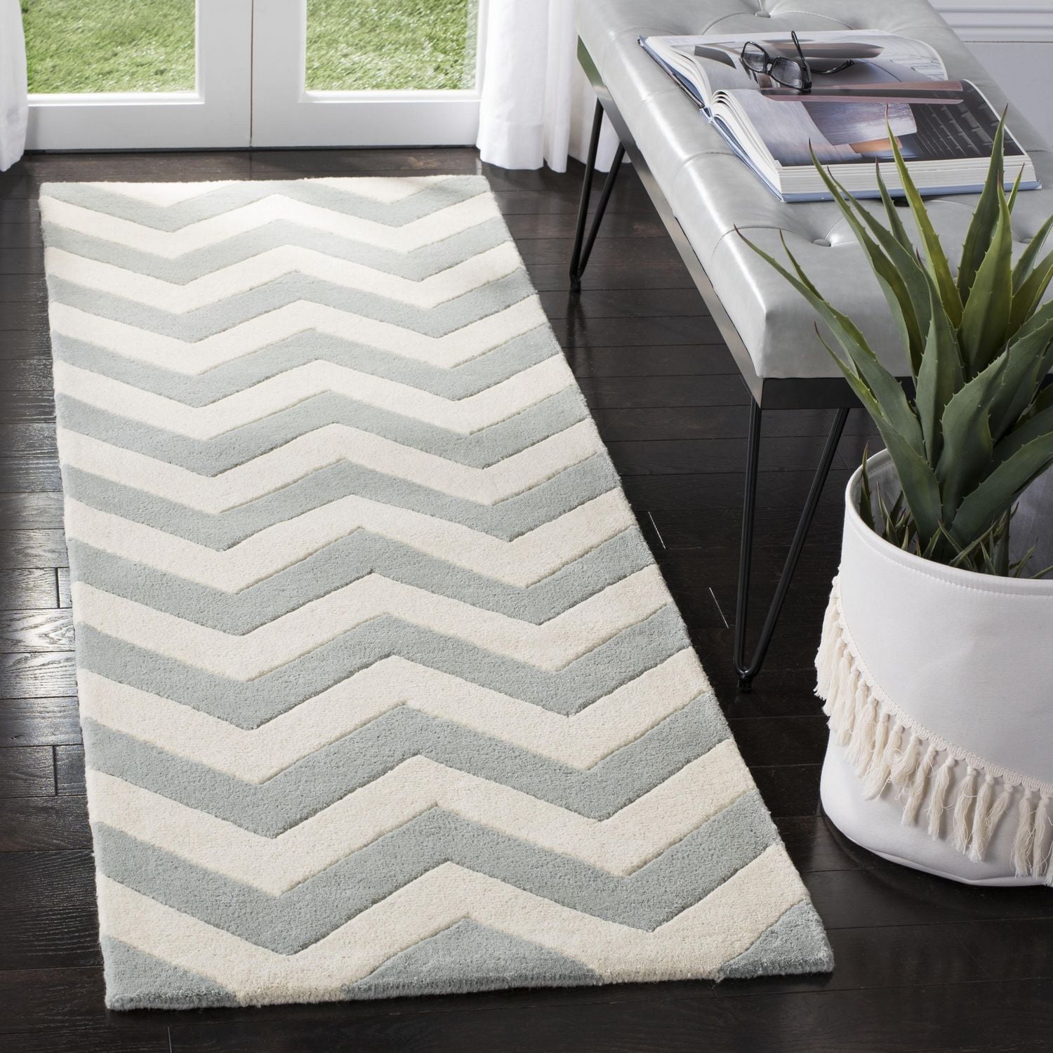 Click here for Safavieh Chatham Jake Zigzag Stripes Area Rug 23 X... prices