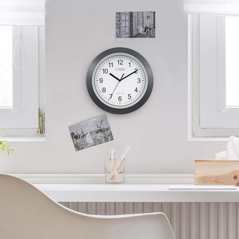 Atomic Schoolhouse Clock