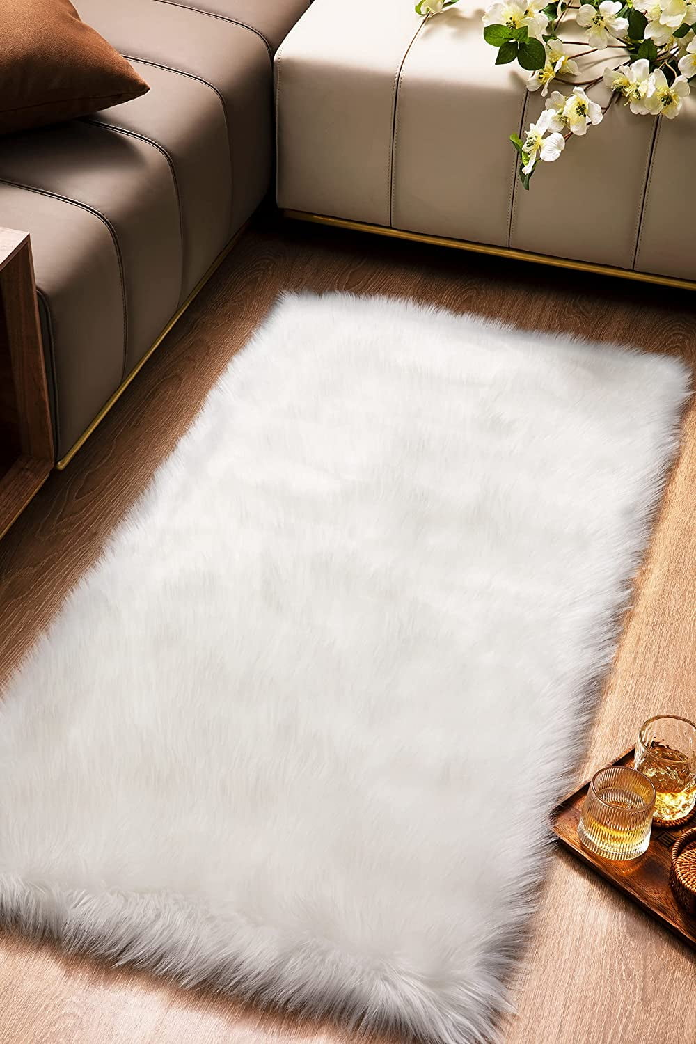 Super Soft White Fluffy Rug Faux Fur Area Rug, Fur Rugs for Bedroom ...