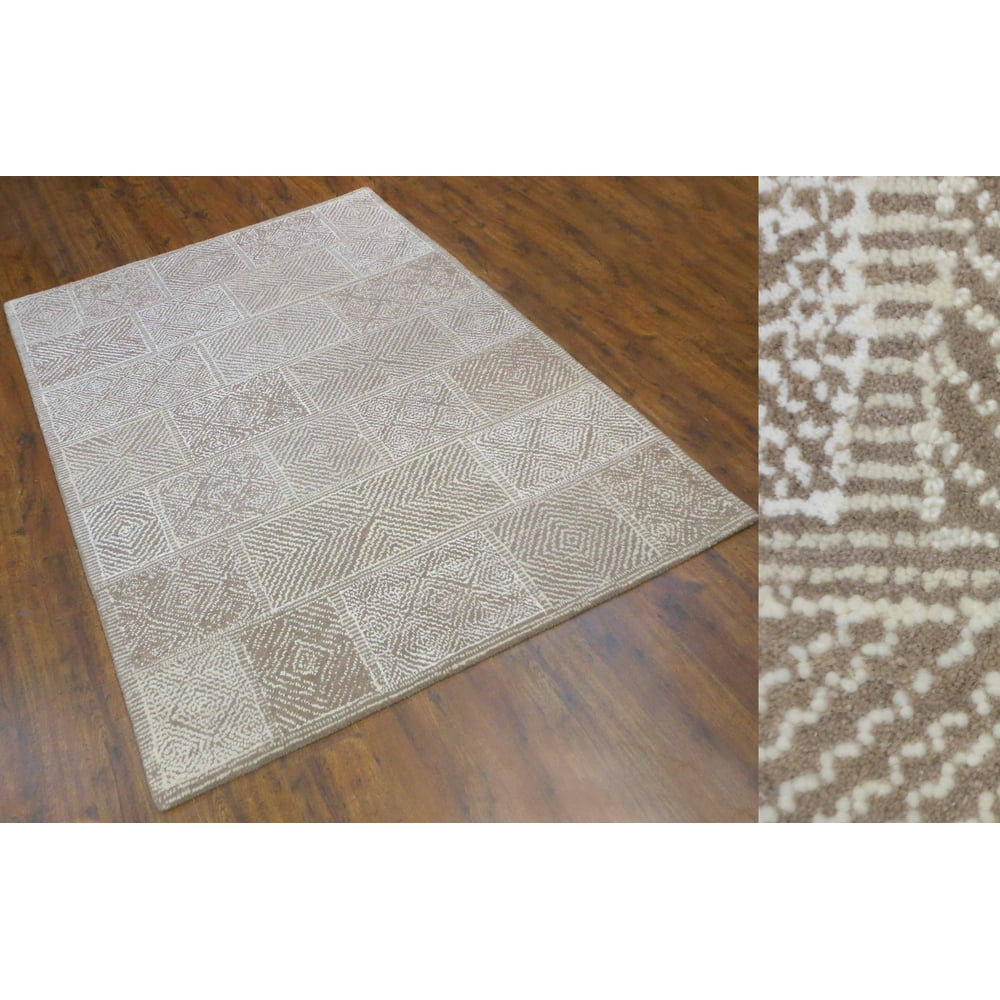 Wool Area Rug 7x9 ft Hand Tufted Beige & Ivory White by MystiqueDecors ...