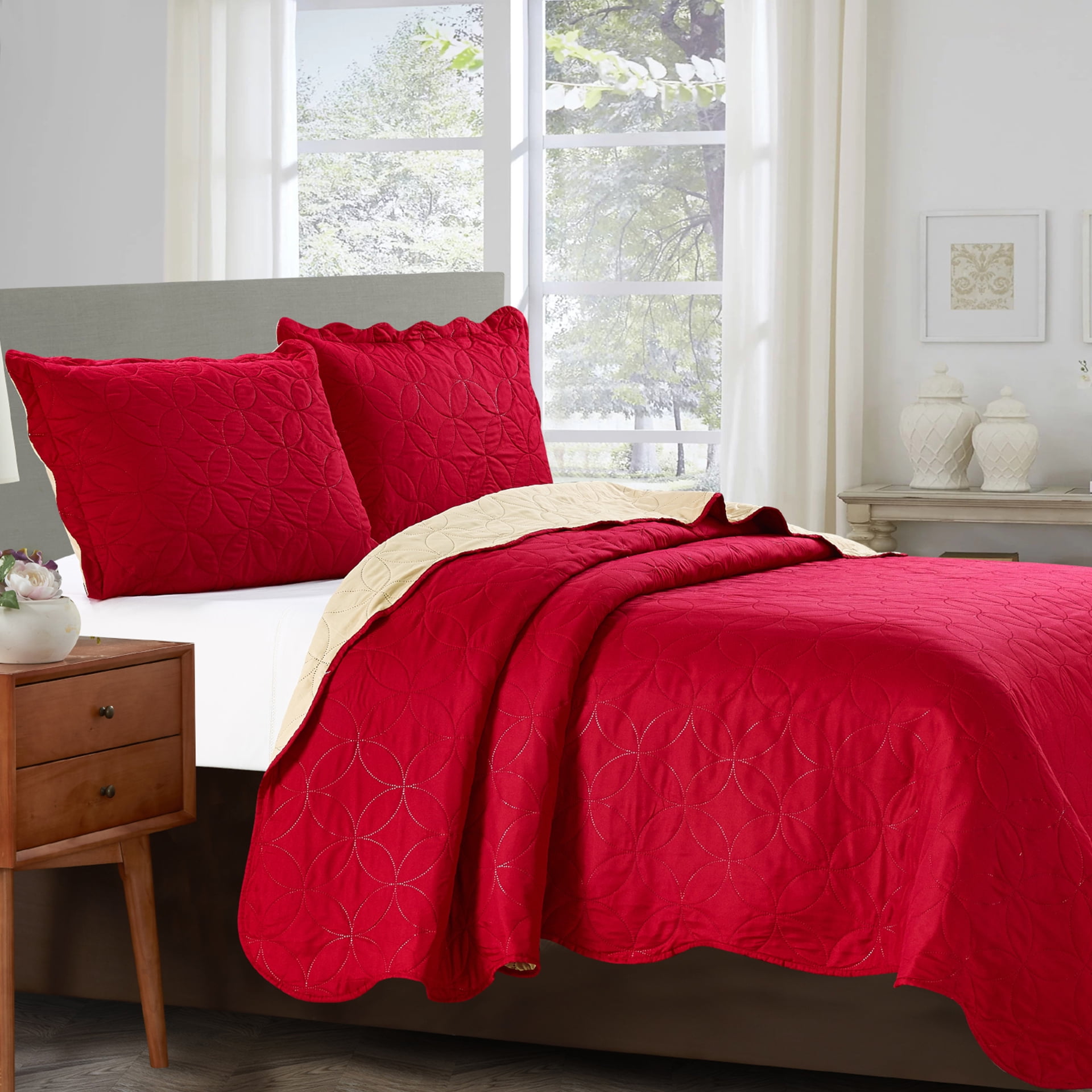 Sherry 3pc Reversible Solid Quilt Set Red & Beige - Queen Size ...