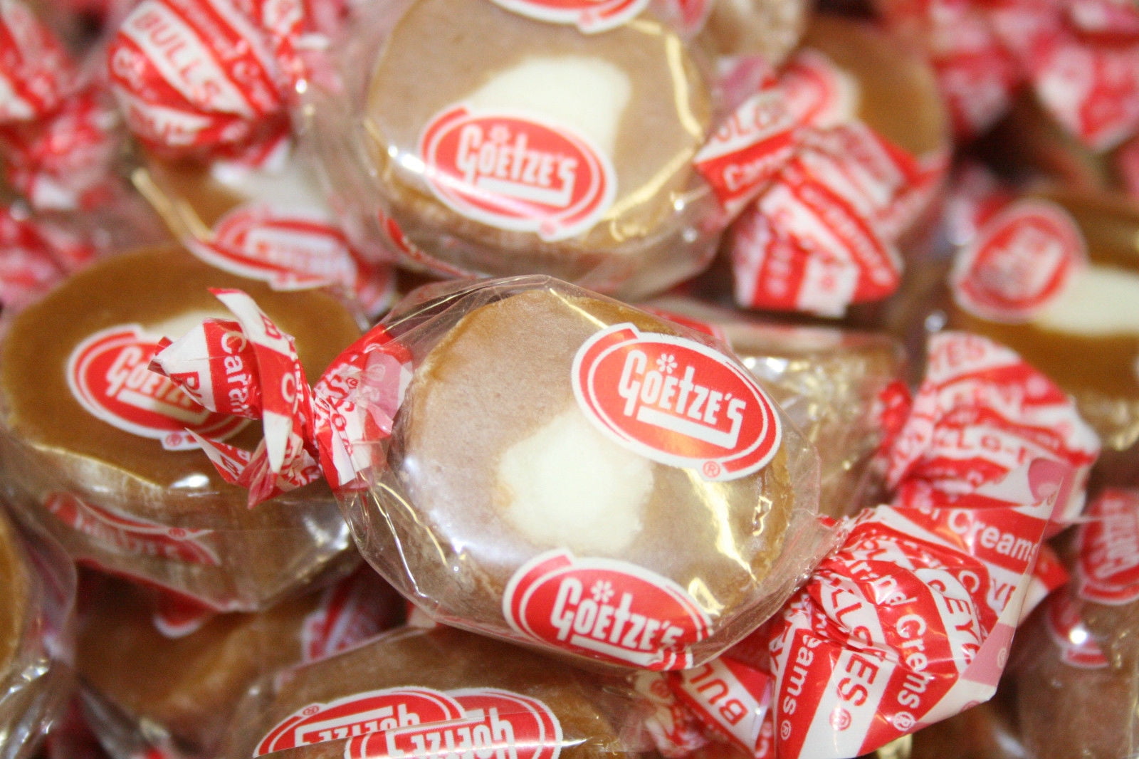 BAYSIDE CANDY GOETZE CARAMEL CREAMS VANILLA, 2LBS - Walmart.com