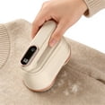 YaoZQ Handheld Fuzz Remover, 5.3 in Cordless Lint Shaver for Coats ...