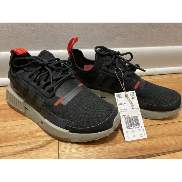 Youth 5 Male - Original Adi - das NMD _R1 Core Black Solar Red New ...