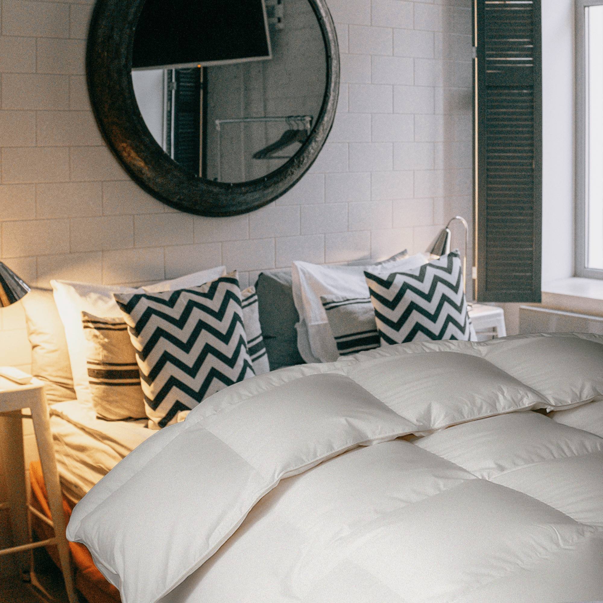 Click here for Highland Feather 850 Fill Power Hungarian White Go... prices