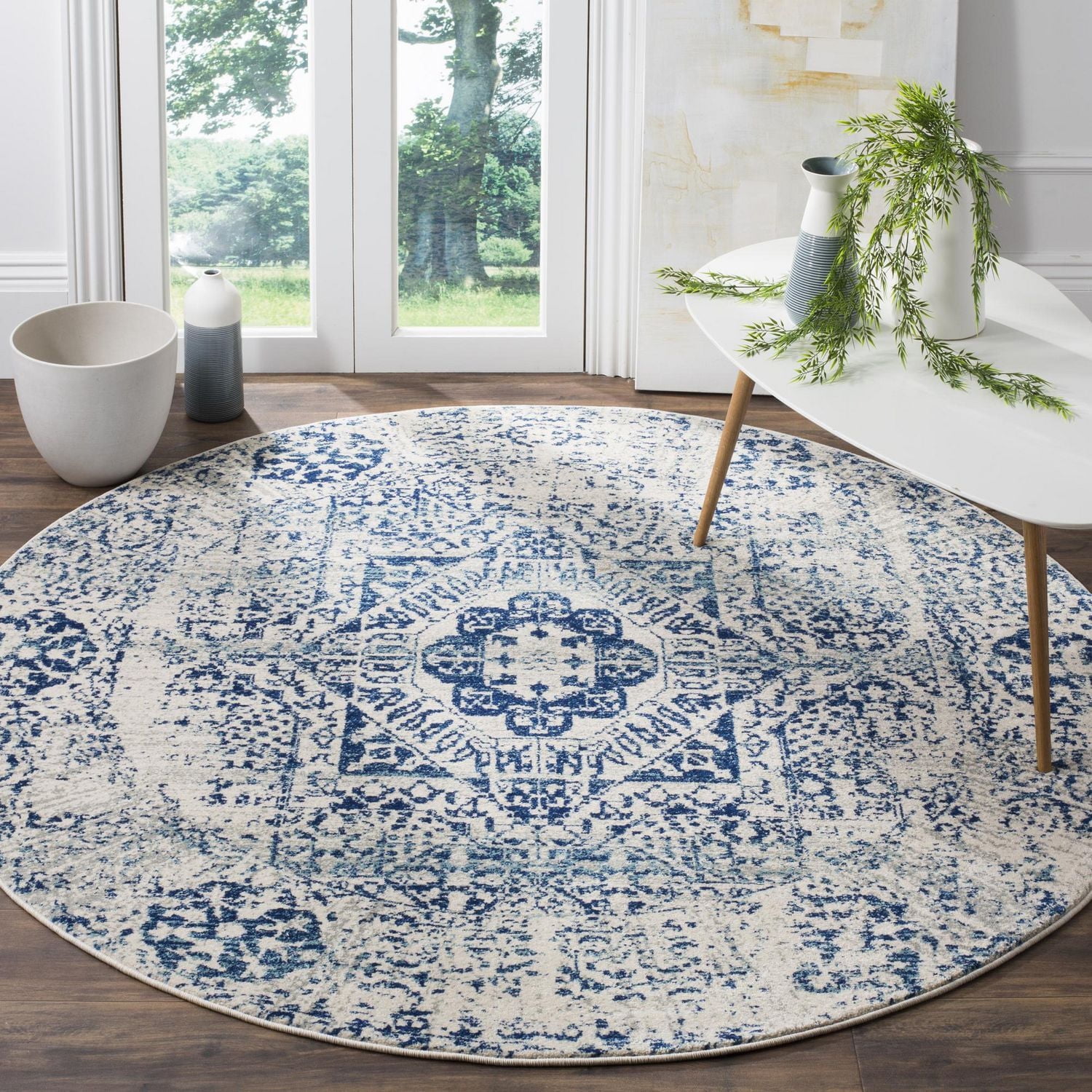 Click here for Safavieh Evoke Fullman Traditional Area Rug 5 Ft.... prices