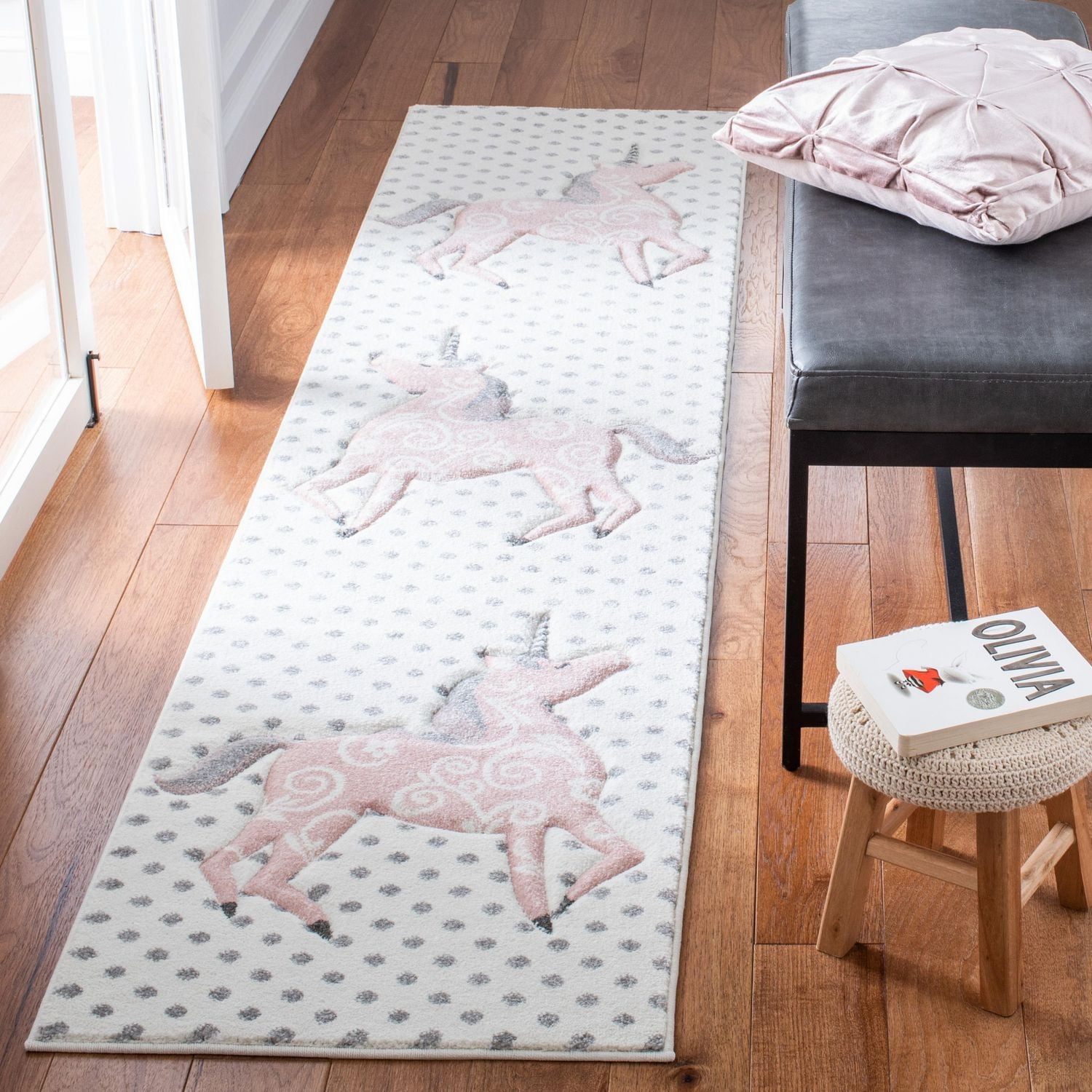 Click here for Safavieh Carousel Kids Dalach Unicorn Area Rug 2 F... prices