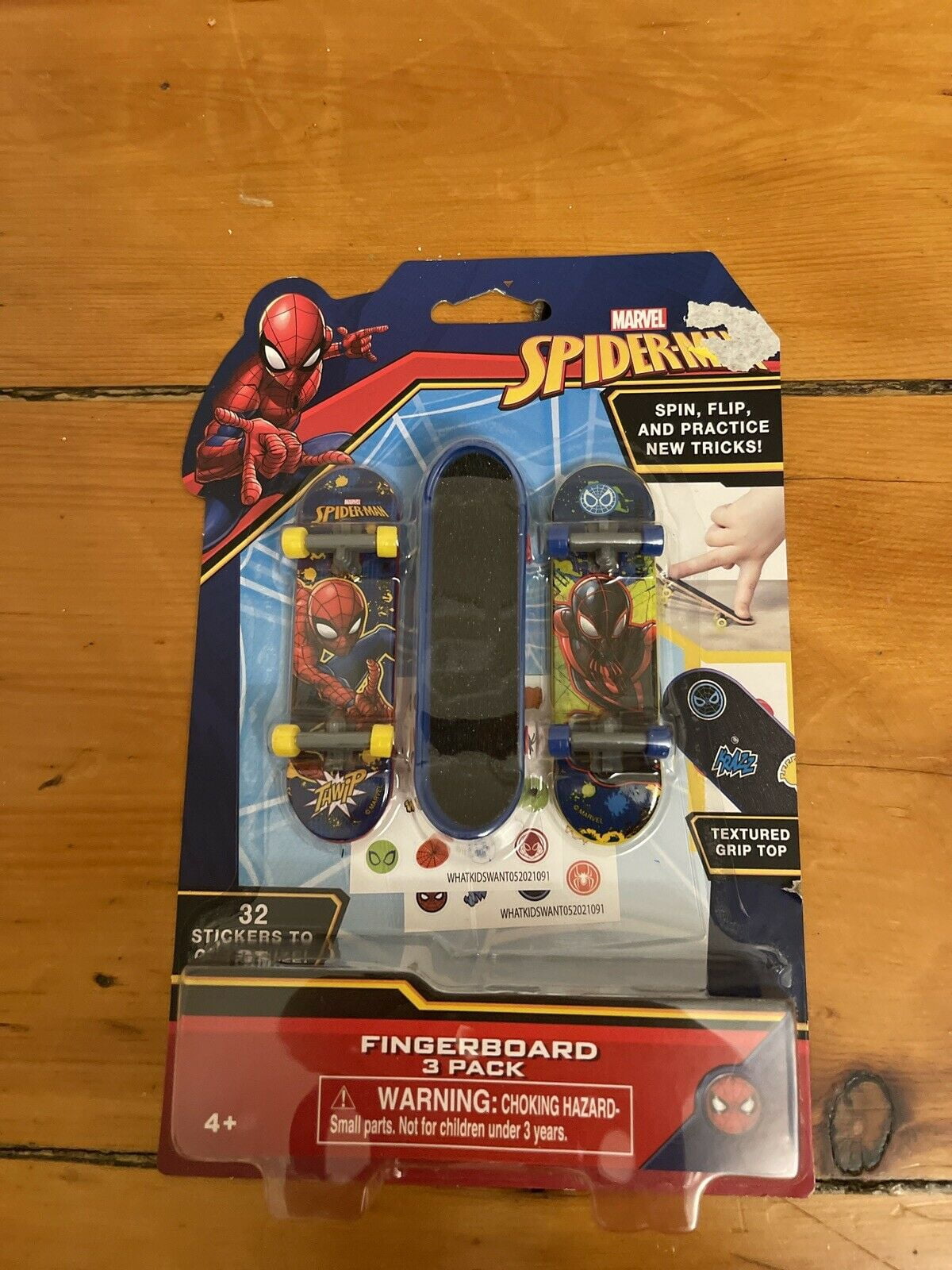 Spider-Man Fingerboards - 3 Pack & 32 Stickers To Customize - Walmart.com