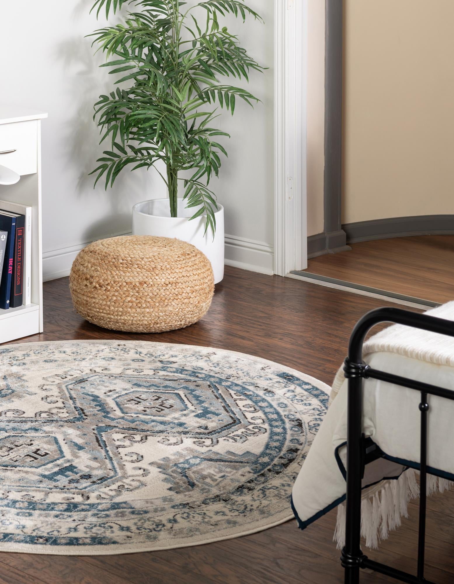 Rugs.com Charlotte Collection Rug – 3 Ft Round Aqua Low-Pile Rug ...