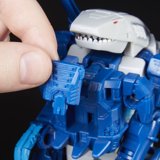Transformers Generations Deluxe: Power of the Terrorcon Rippersnapper ...