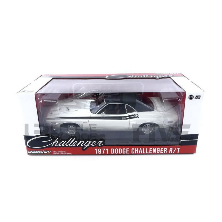 1971 Dodge Challenger R/T Bright White with Black Stripes 1971 Dodge Challenger R/T Bright White with Black Stripes
