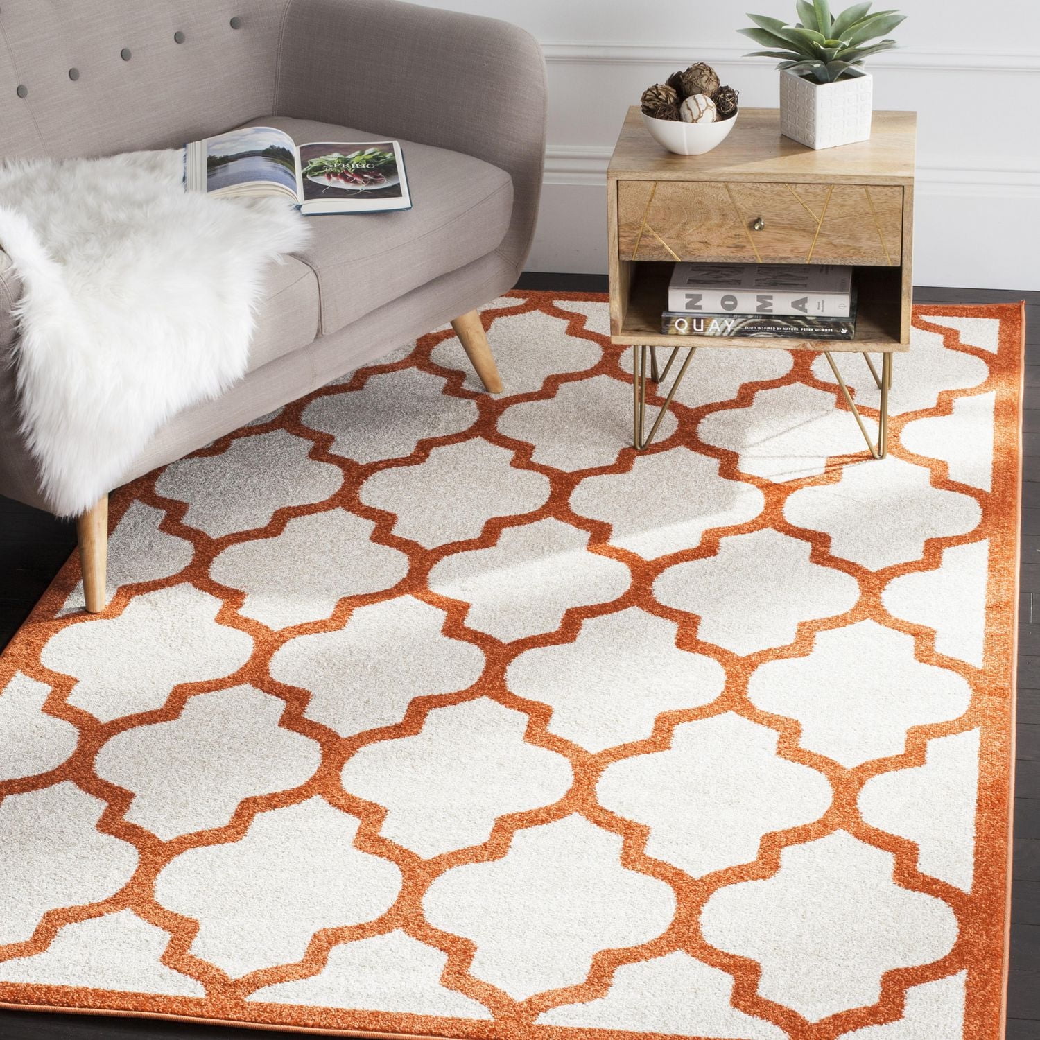 Click here for Safavieh Amherst Roderick Geometric Area Rug 3 Ft... prices