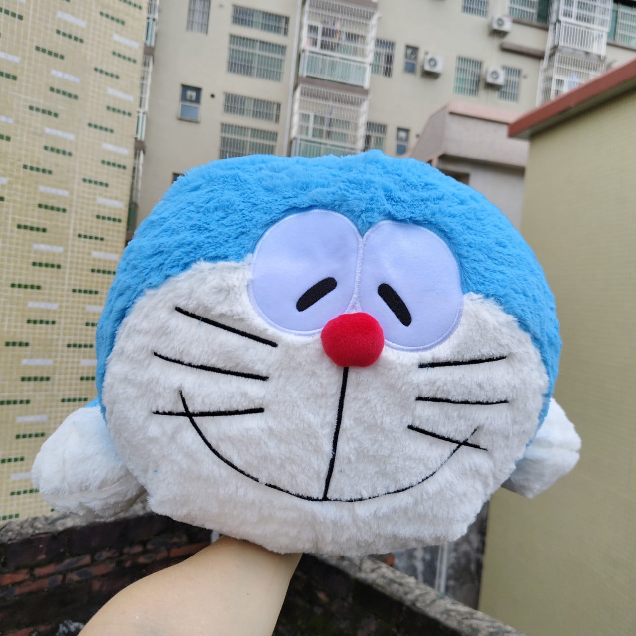 Muñeca japonesa con pose única Doraemon Doraemon, película Utopia ...