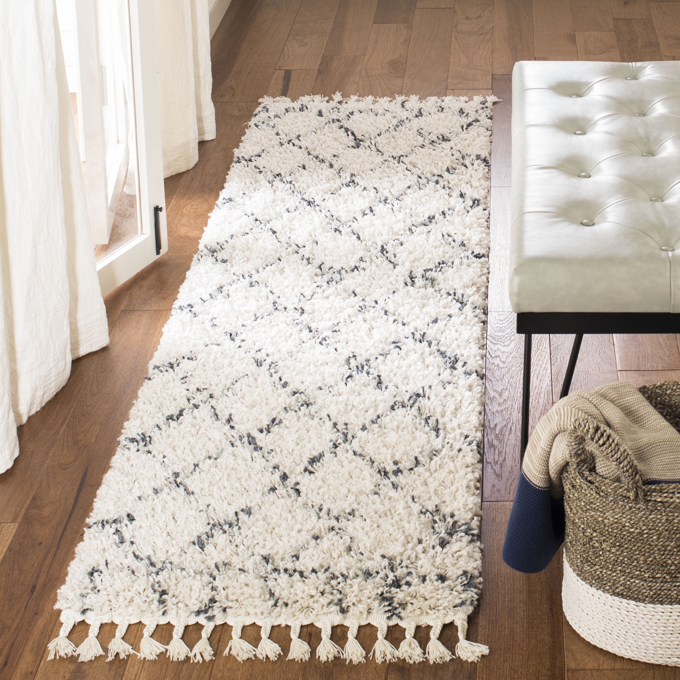 SAFAVIEH Pro Lux Ivy Geometric Fringe Shag Runner Rug, Cream/Blue, 2' x ...