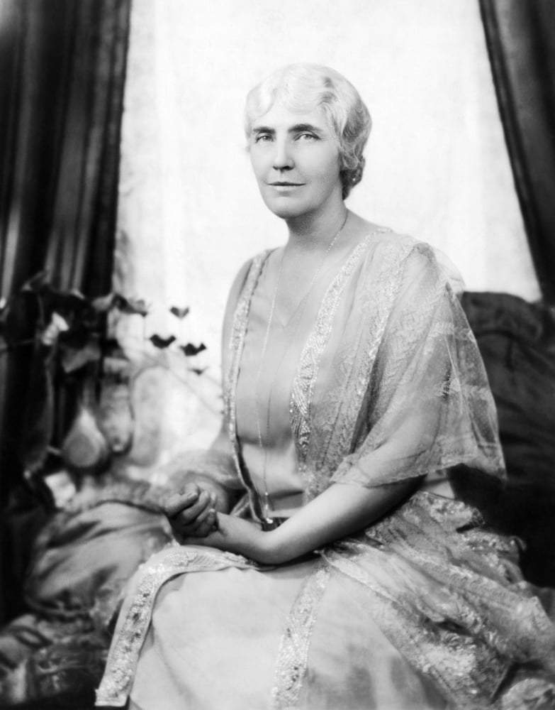 First Lady Lou Henry Hoover (1874-1944) History (18 x 24) - Walmart.com ...
