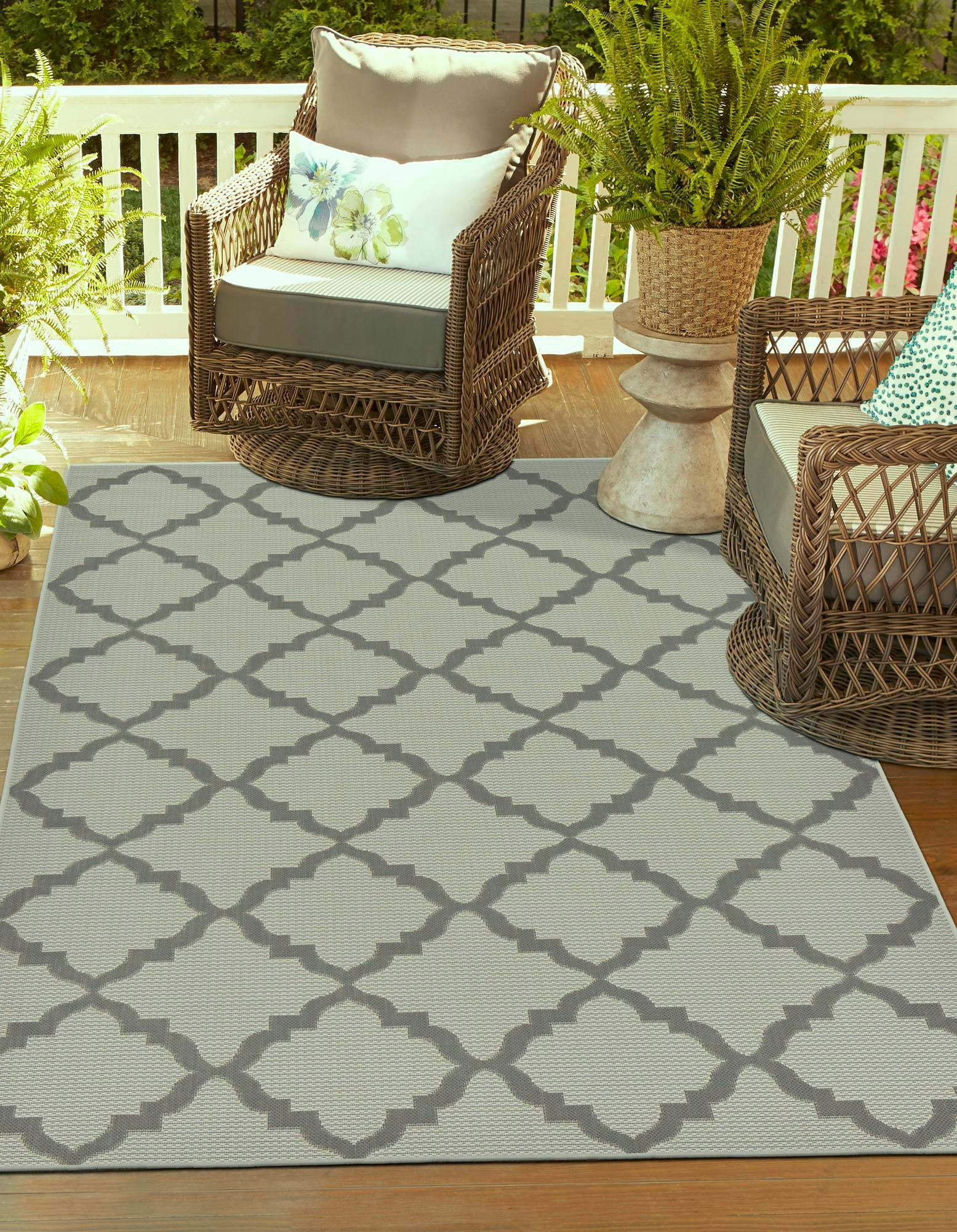 Unique Loom Raised Trellis Indoor/Outdoor Trellis Rug Gray/Silver 3' 3 ...