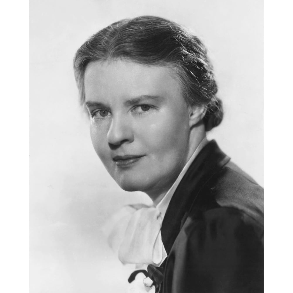 Dorothy Thompson Portrait (16 x 20) - Walmart.com - Walmart.com