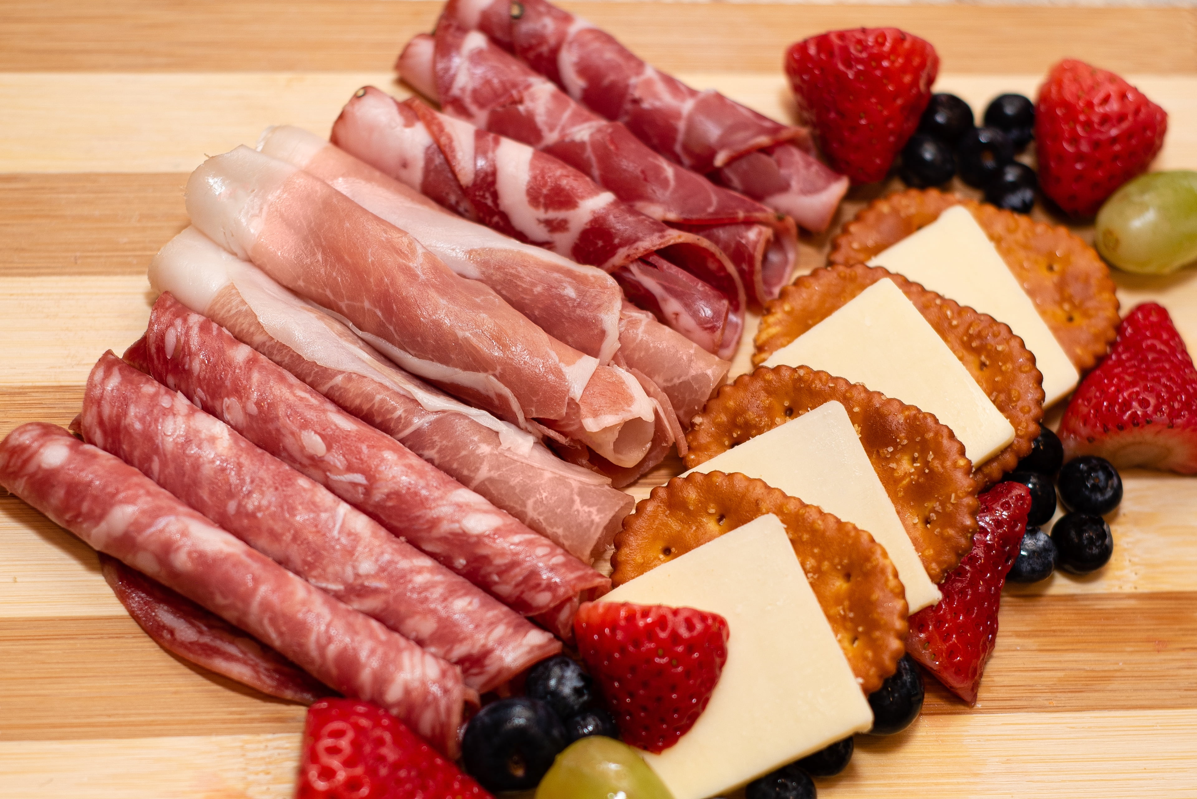 Del Duca Charcuterie, Uncured Pork Variety Pack, Sliced Deli Meat, 6 oz ...