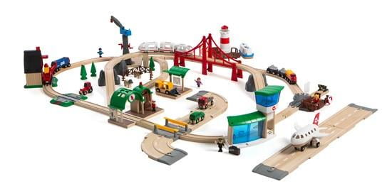 BRIO - 33766 | Railway World Deluxe Set - Walmart.ca