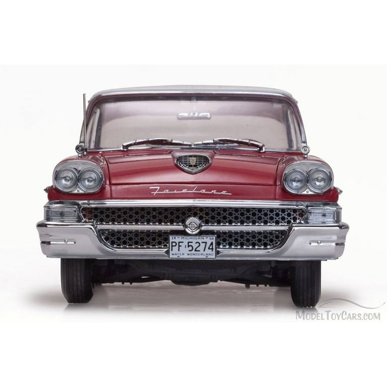 1958 Ford Fairlane 500, White/Red - Sun Star 5274 - 1/18 1958 Ford Fairlane 500, White/Red - Sun Star 5274 - 1/18