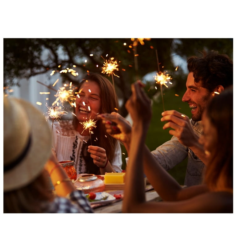 24 inch wedding sparklers | Beachweddingtips.com