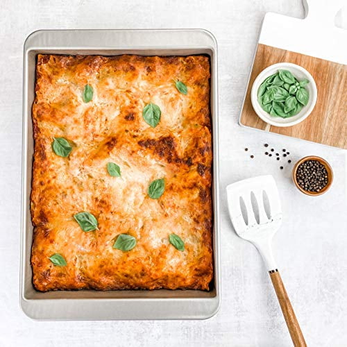 Deep Lasagna Pan With Lid