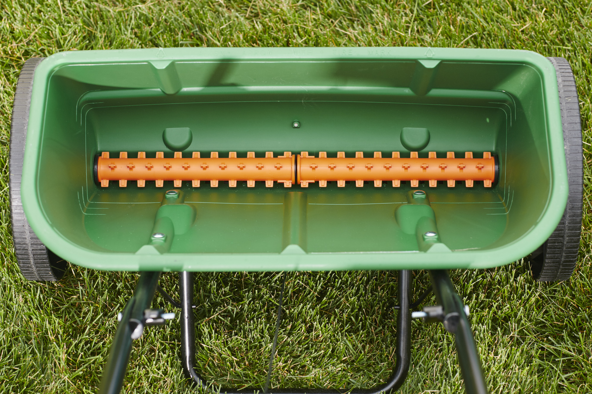 Buy Scotts Turf Builder Classic Drop Spreader Online at Lowest Price in ...