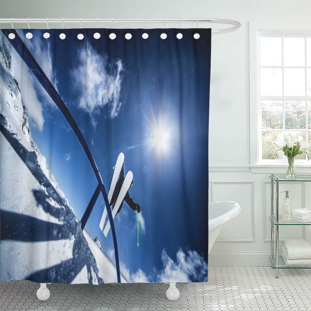 SUTTOM Against Ski Freestyle Skier Rail Amazing Winter Weather Adult ...