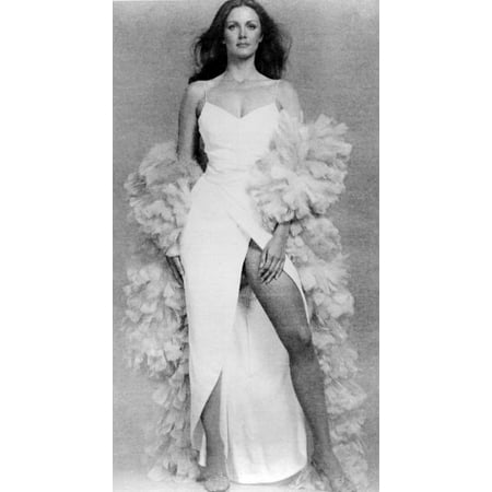 Lynda Carter - Leg Out in White Dress Photo Print (8 x 10) | Walmart Canada