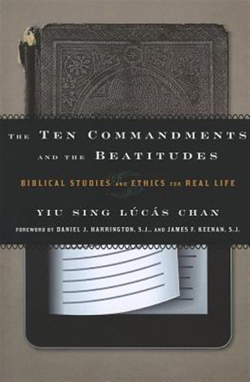 Pre-Owned The Ten Commandments and the Beatitudes, (Paperback ...