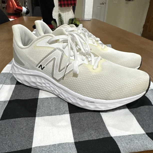 New Balance Mens Sz 11.5 D Fresh Foam Arishi V4 Running Shoes | Walmart ...