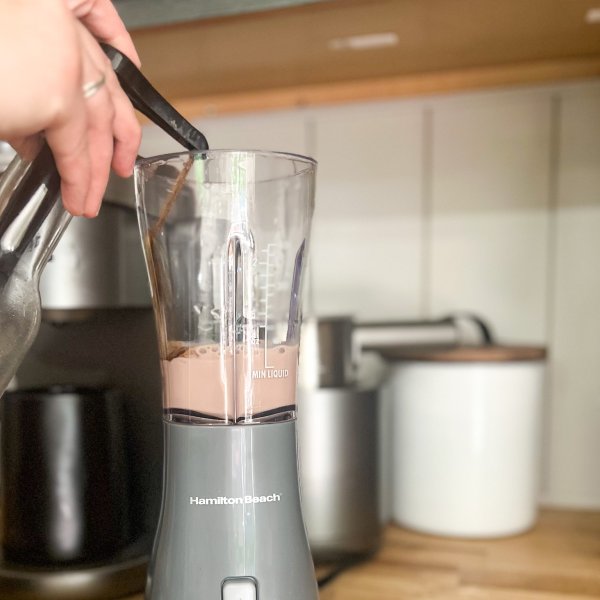 Oster Whirlwind Heritage Blend 1000 Plus 2 Speed Blender In Chrome With