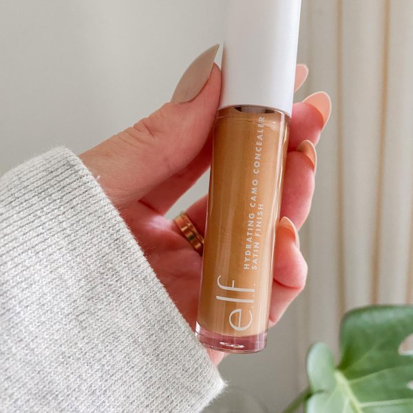 e.l.f. Cosmetics Hydrating Camo Concealer, Medium Beige - Walmart.com