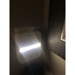 Philips 6-Outlet Grounded Wall Tap with Night Light, 440J, 15A, White ...