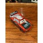 Disney and Pixar Cars Global Racers Cup Drift & Race Lightning McQueen ...