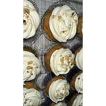 Way To Celebrate Clear Cupcake Boxes, 4 Count, Holds 6 Cupcakes ...