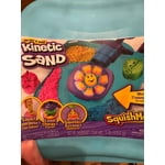 Kinetic Sand, SquishMotion Playset with 1lb Play Sand, Stamper & 5 ...