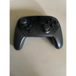 Nintendo Switch Pro Controller with HD Rumble and Built-in Amiibo ...