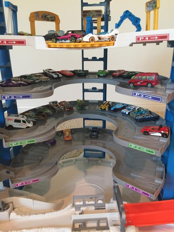 Vintage Hot Wheels Garage