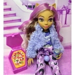 Monster High Clawdeen Wolf Fashion Doll, Sleepover Accessories ...