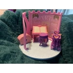 Free Shipping! Royale High Art Class Playset with Doll, Water-Reveal ...
