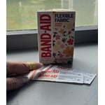 BAND-AID Flexible Fabric Decorative Bandages Wildflower Assorted Sizes ...